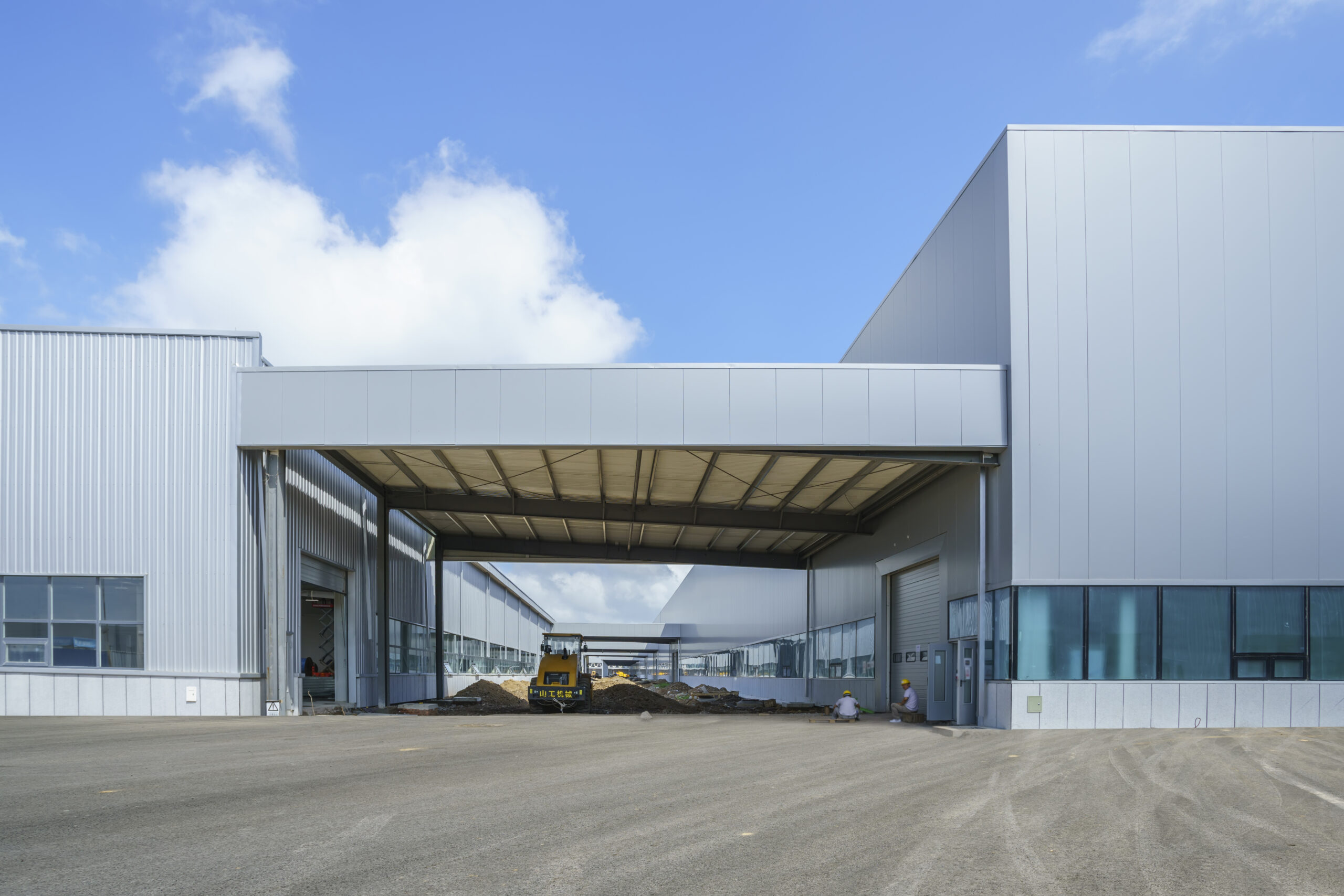 Factory or Warehouse? Choose the Right Industrial Space